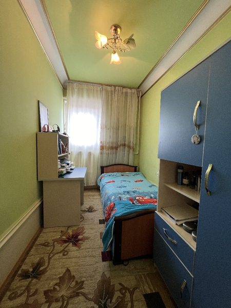 Продается 3/3/9 квартира.Общ площадь 69,95м2.. Метро Тинчлик(50 метров