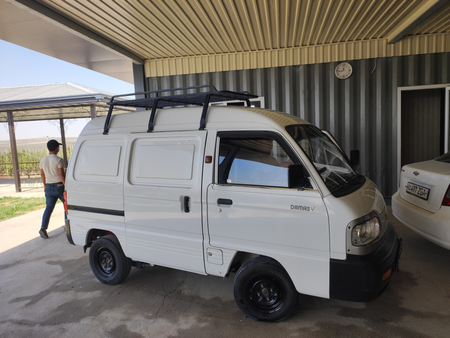 Chevrolet Damas Van