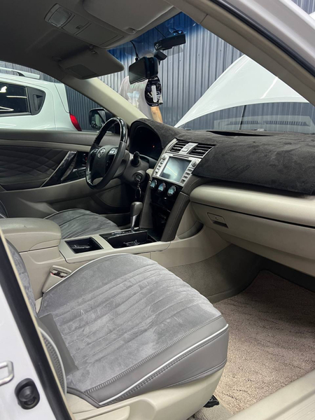 Продается Camry 40