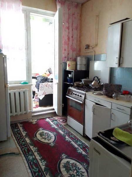 Продаётся 3 комнатная квартира в Спутнике