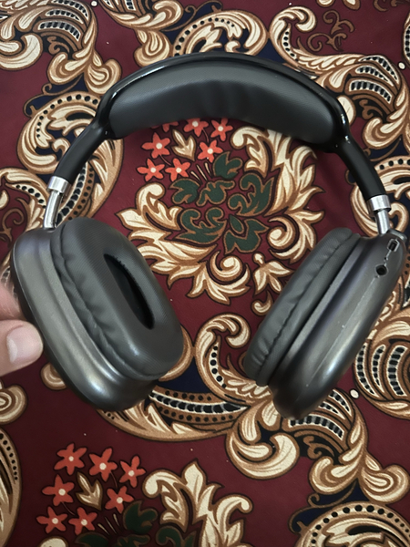 powerbank va airpods max yengide