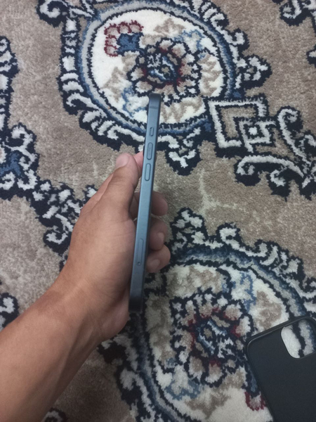 iPhone 13 128 gb sotiladi