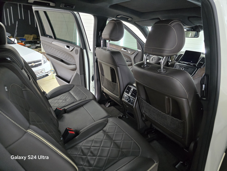 Mercedes GLS 400