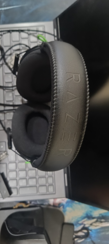 Продам игровые наушники Razer BlackShark v2!