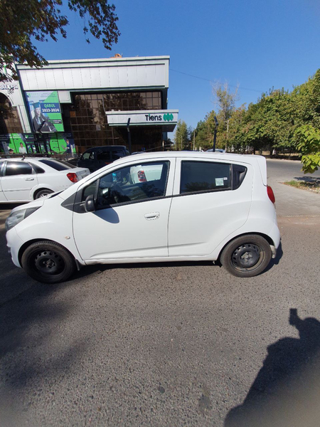 Chevrolet Spark 2-poz
