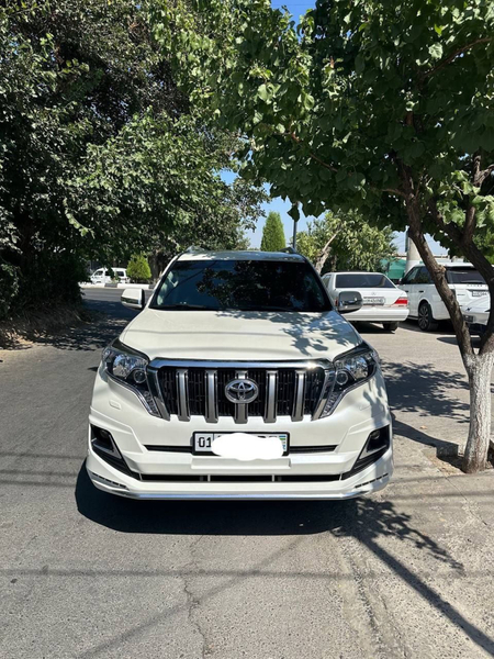 Prado landcruiser 150 sotiladi!