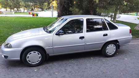 Nexia 2. 2014 yil 130 ming km. $6200