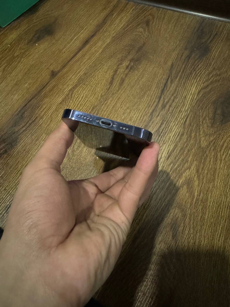 Iphone 14 pro pul zaril