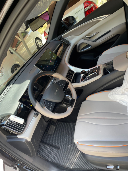 Продаётся Машина BYD Song pro