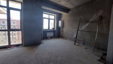 Продается коробка 127 квадрат в ЖК Парисиен