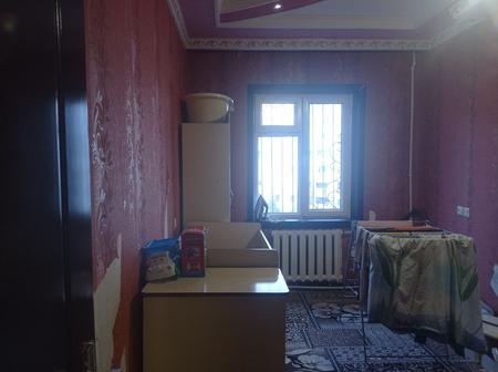 Прадается Ибн Сино-2  3/4/5 Балкон 2/6 площадь 70 м2