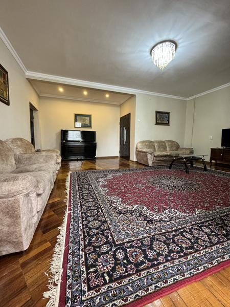 Сдам в Аренду квартиру  4/4/4  130м2  спец план  Дархан