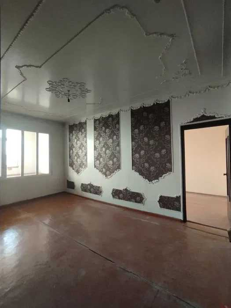 CРОЧНО! Продается 5-ти комнатная квартира, Аъло ресторан, Куш базар