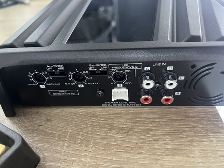 Kenwood 800W KAC-PS847