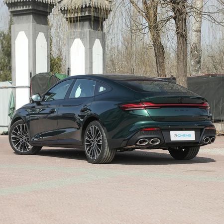 SAIC MG7 автомобиль 2024