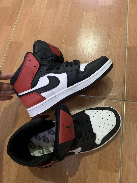 Nike air jordan 1