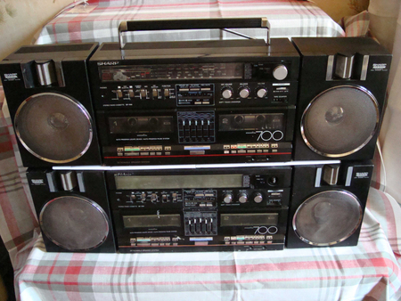 SHARP GF-700 (H) BK 2 шт.(цена за две) пр-во Япония редкие для Европы.