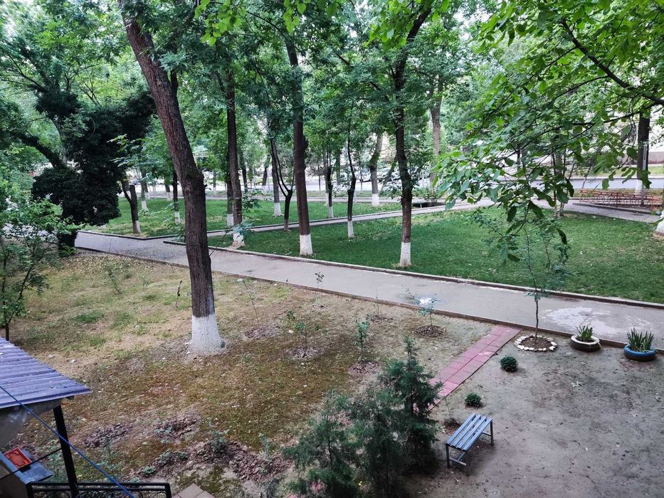 Срочно! квартир.1(х2) ком. Алмазарский р. Қ/Қ-1/2, 1/2/5 (без маклер)