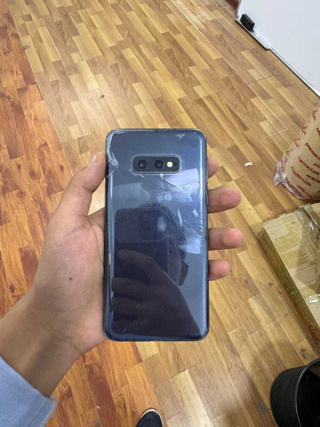 Samsung S10e 128 GB