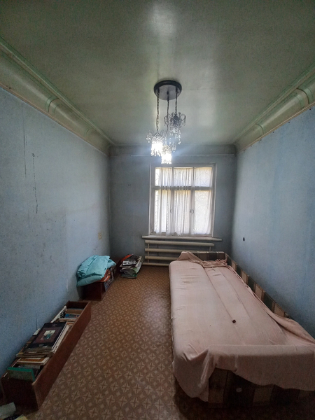 Срочно Продаётся 1-Линия ул.Фаробий 4.34-сот Фасад:18.30-м Под Бизнес