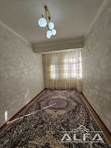 2 xonali 65m² 4-qavat sotiladi.