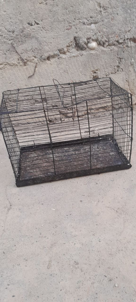 Продам клетки для птиц.