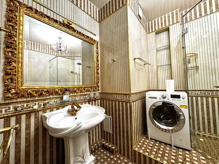 Ц-5. 117m² ЕВРО ремонт меб+тех. ор/р КАЗАКСТАН.Z.