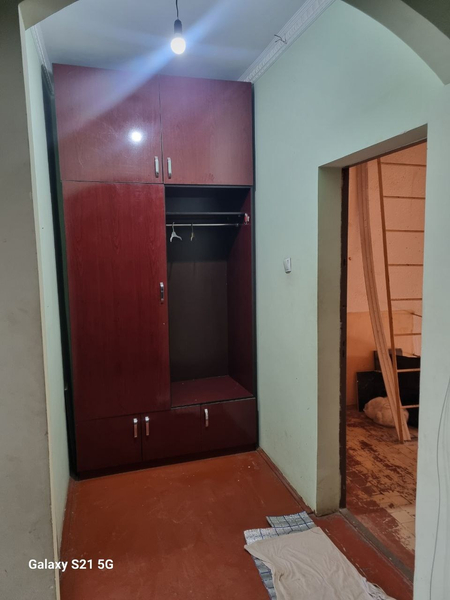 Срочно сотилади Сергели Куйлук  массив 5  2/5/5  57 м²  Можно  Ипатеку