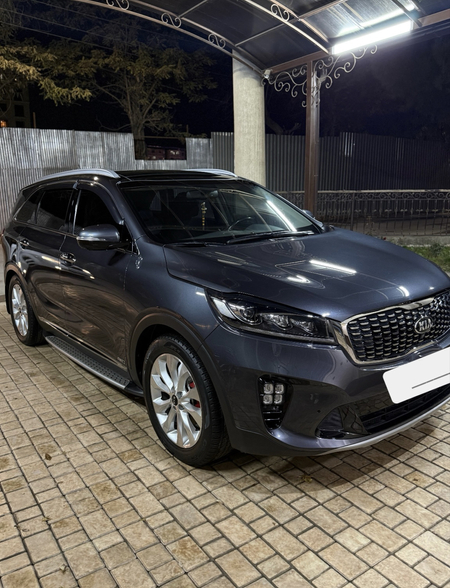 Продается машина KIA sorento