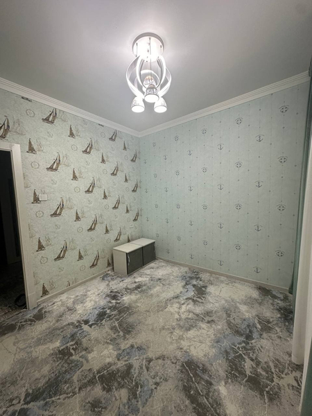 Yunus obod 10 kv da 3/3/5 sotiladi narxi 80$min