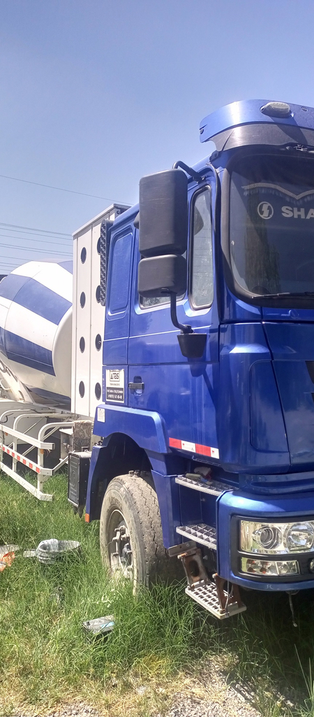 SHACMAN миксер 10 куб