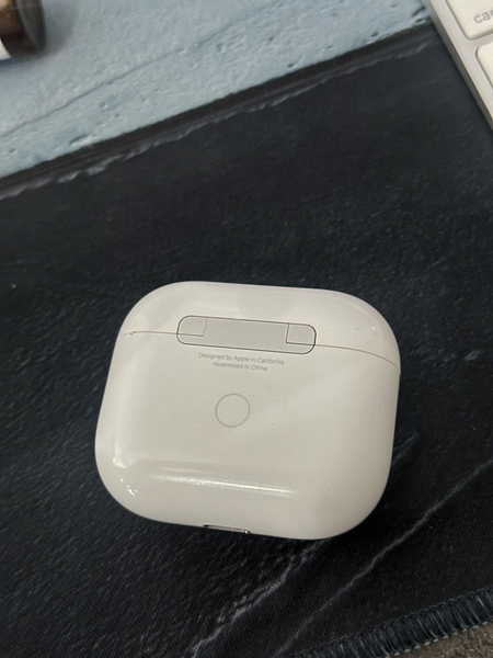 Airpods 3 case отличное состояние