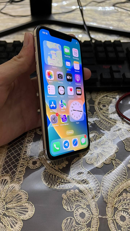 Iphone X 256Gb srochna sotiladi