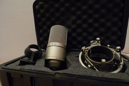MXL 990 Studio Mikrofon
Xolati ideal ( 7 - 8 marta ovoz yozilgan)
Ka