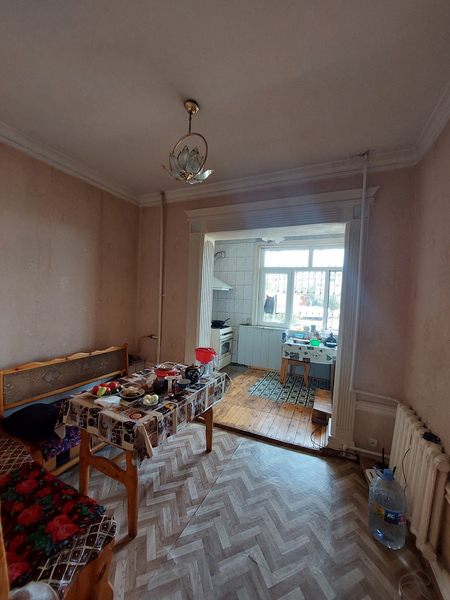 Продаю 2/3/9 Отдельный вход 40-Лет Тузел метро рядом отличная планиров