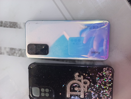 Xiomi note 11  sostayanisi zõr