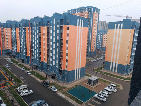 Шикарная новостройка в центре бектемира с черновой отделкой