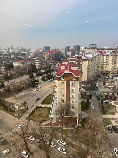 Сдаётся 3х комнатная квартира на Дархане Акай сити  Br00