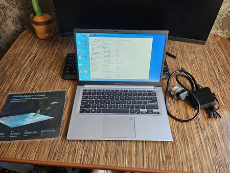 Asus Vivobook 14