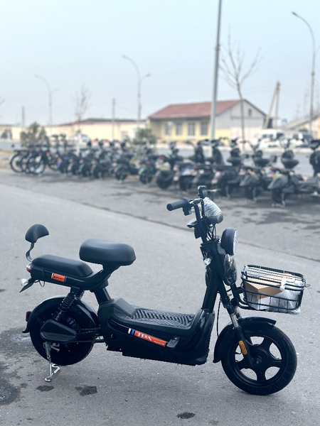 Elektro Skuter Yadea sifatli  bo'yicha birinchi klass.