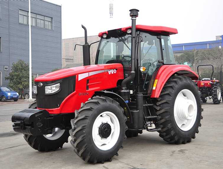 Traktor NLX1304 Arenda s Vikup
