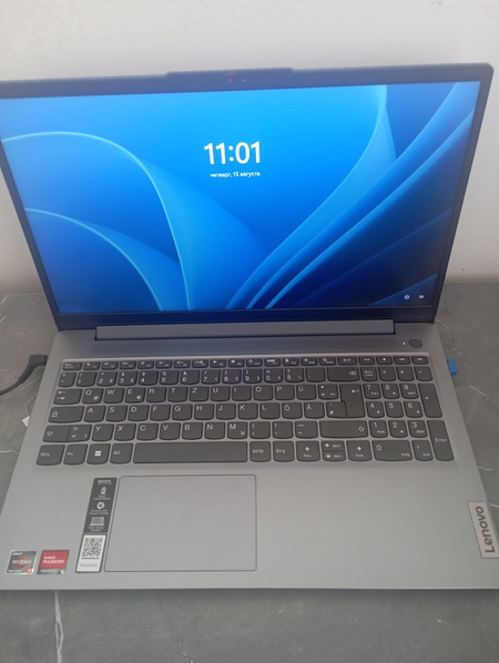 Noutbuk Lenovo sotiladi yangi
