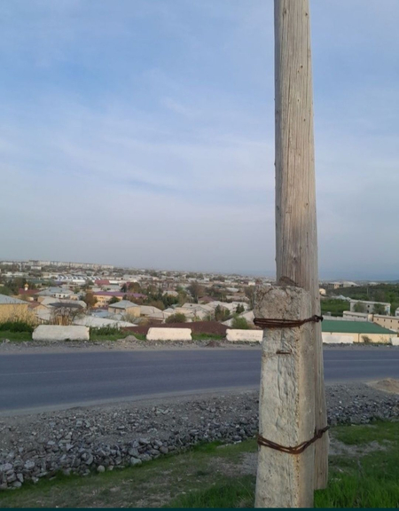 Уй сотилади 3 сутиз горта жойлашган