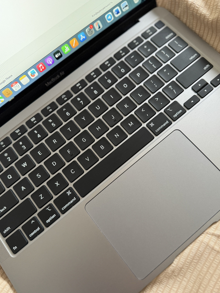 MacBook Air 2020 retina, 13 inch