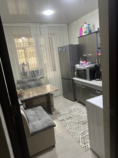 Продается квартира, Чиланзар 8 квартал, 1/4/4