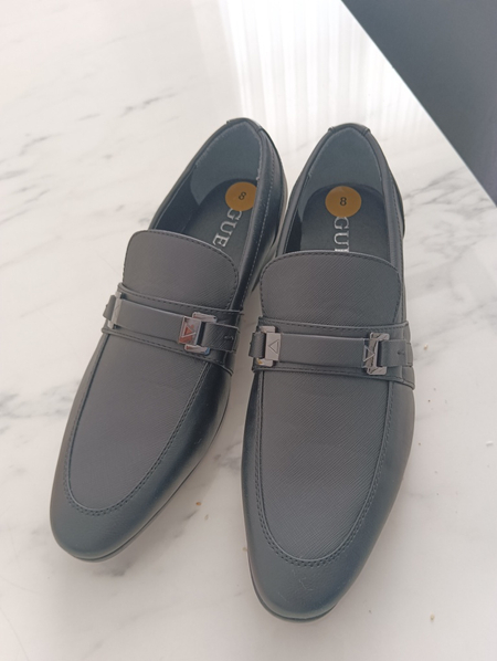 Туфли Made in USA. Brend GUESS. новий .