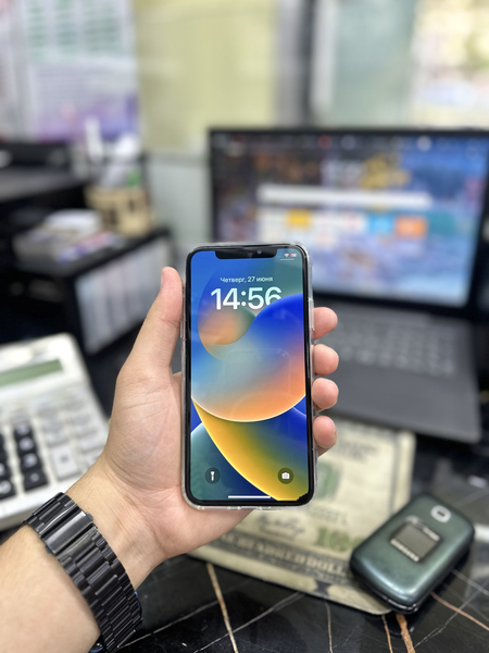 IPHONE X/64GB. LL/A. Коробкаси бор. Face ID ишламайди. Доставка бор.