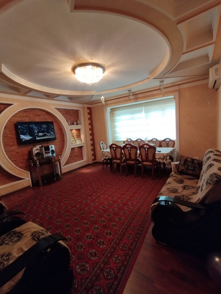 4/6/9 Алгоритм. Ахмад. 95 м2. Срочно продаю