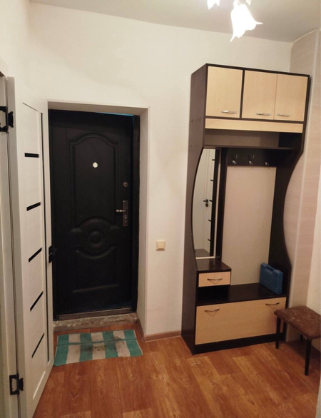 Продается квартира 2/2/4 на массиве Ялангач