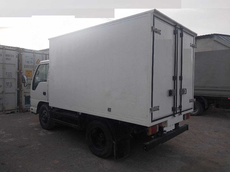 ISUZU 2.5 тонналик сотилади